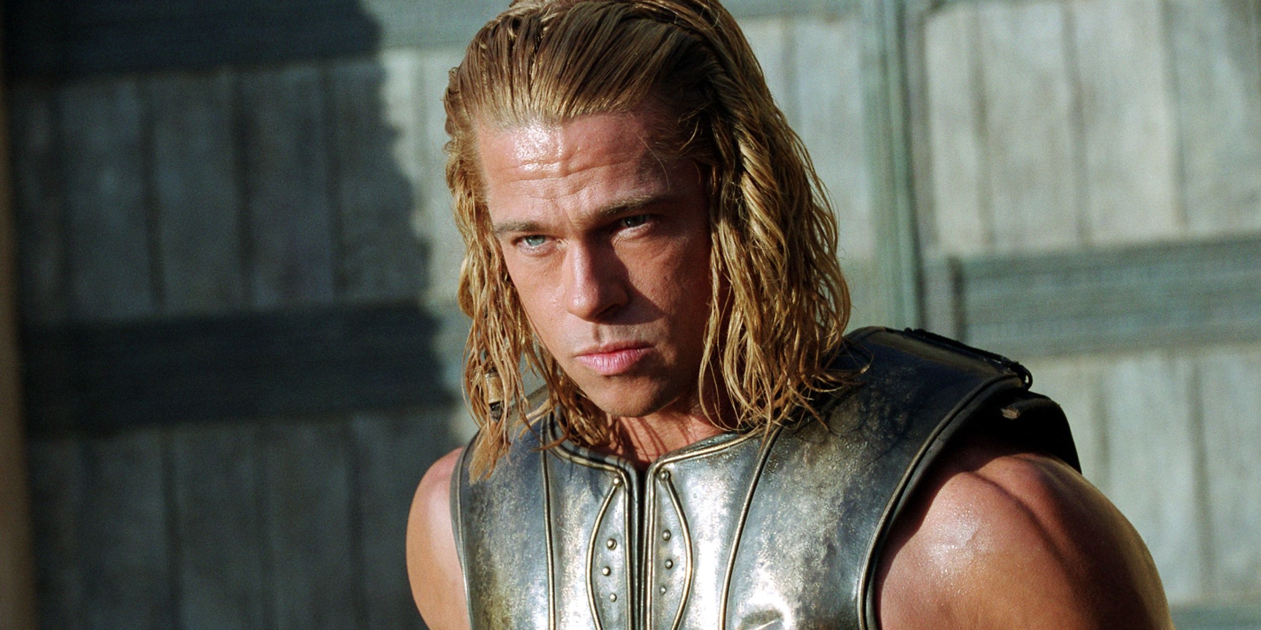 Brad Pitt's Troy showed LOTR: The Two Towers how on-screen battles are ...