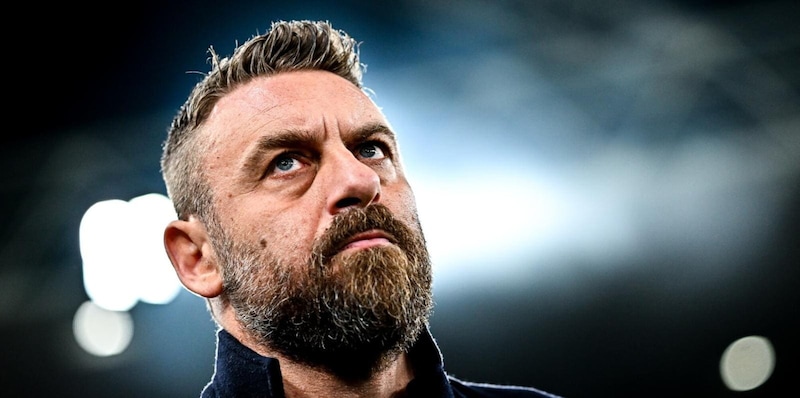 De Rossi già in ritiro a Roma per la sfida con la Lazio: ecco il motivo
