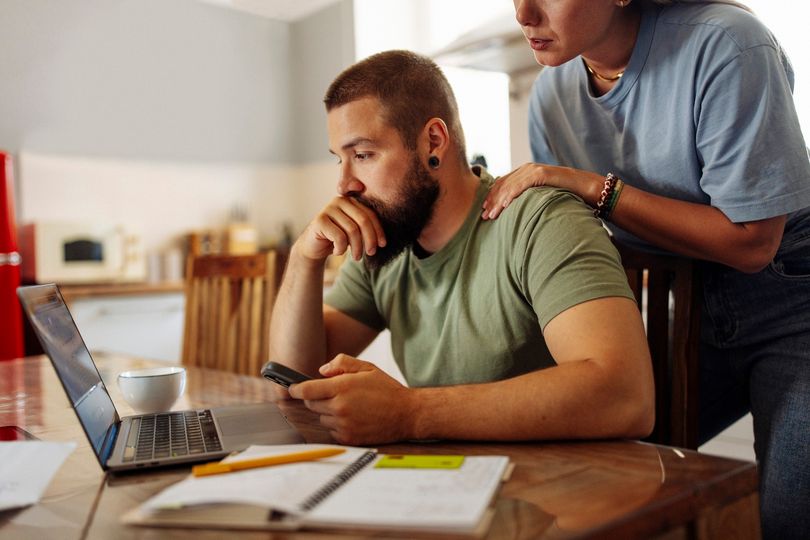 HMRC issues five-day warning to 3.3 million taxpayers that risk £100 fine