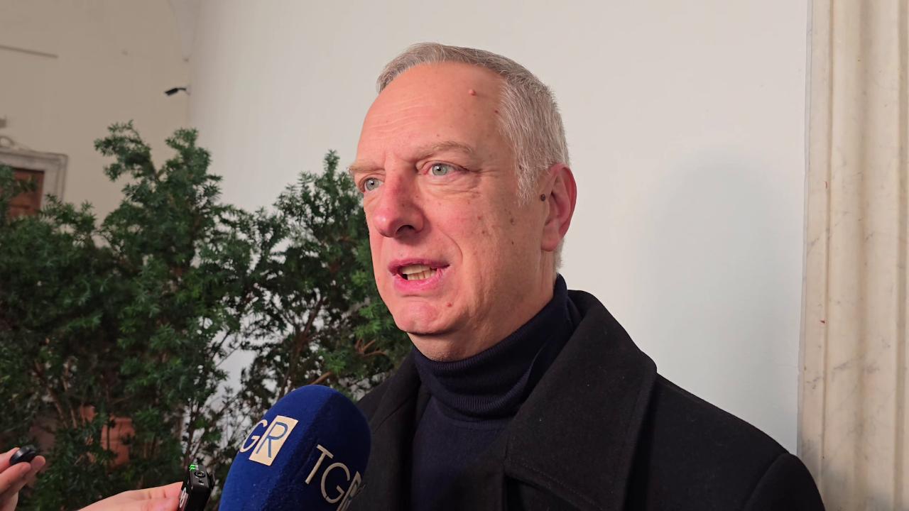 Giorno della memoria, Scurati a Genova: "La democrazia non è mai scontata"