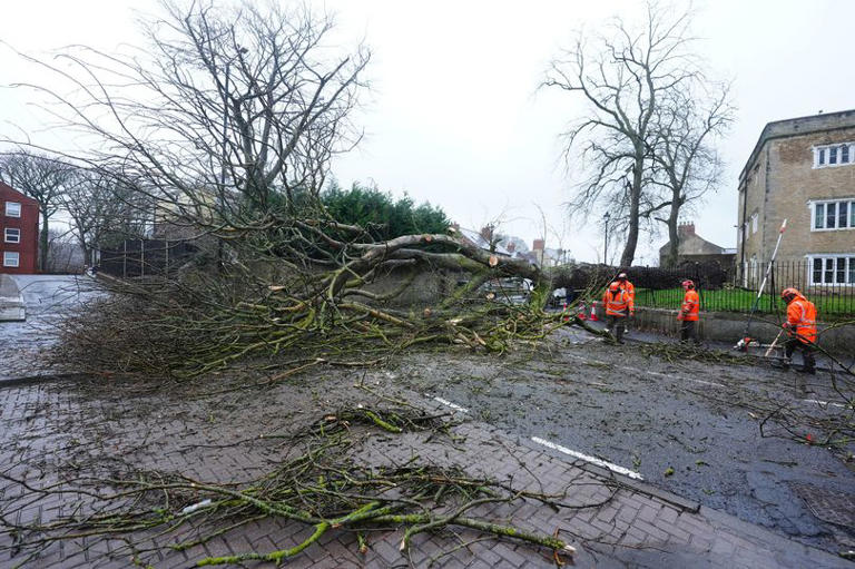 'Danger to life' storm Chandra shuts hundreds of schools and leaves ...