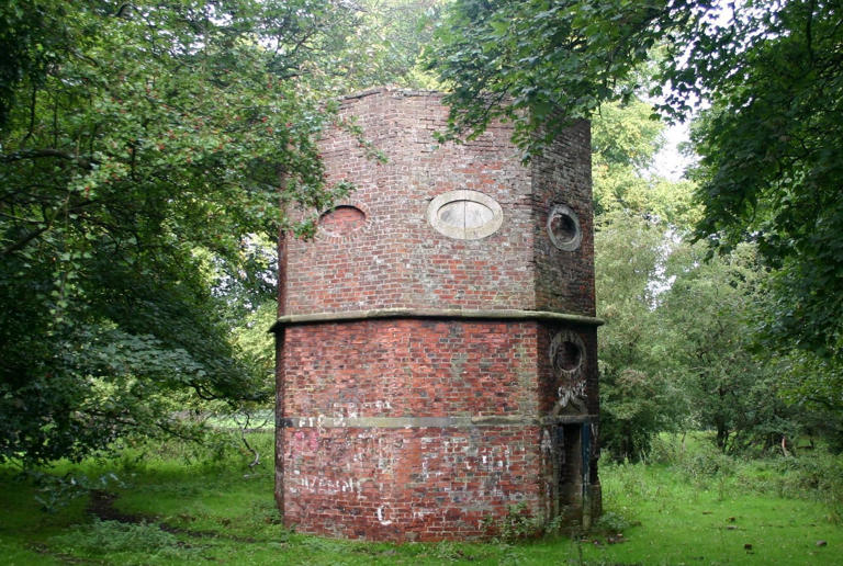 Looking back with Ian Scott on the history of the Falkirk area's doocots