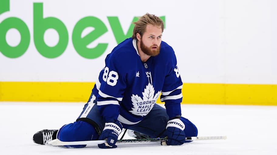 Should Maple Leafs' rebuild plans start with trading William Nylander?