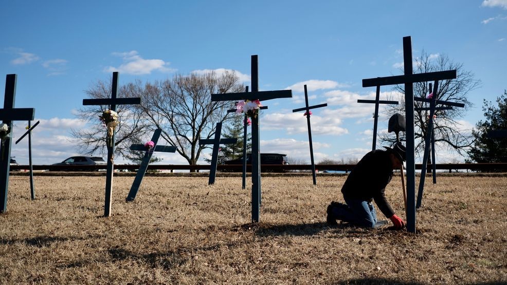 Midair collision over Potomac: One year later, safety concerns persist