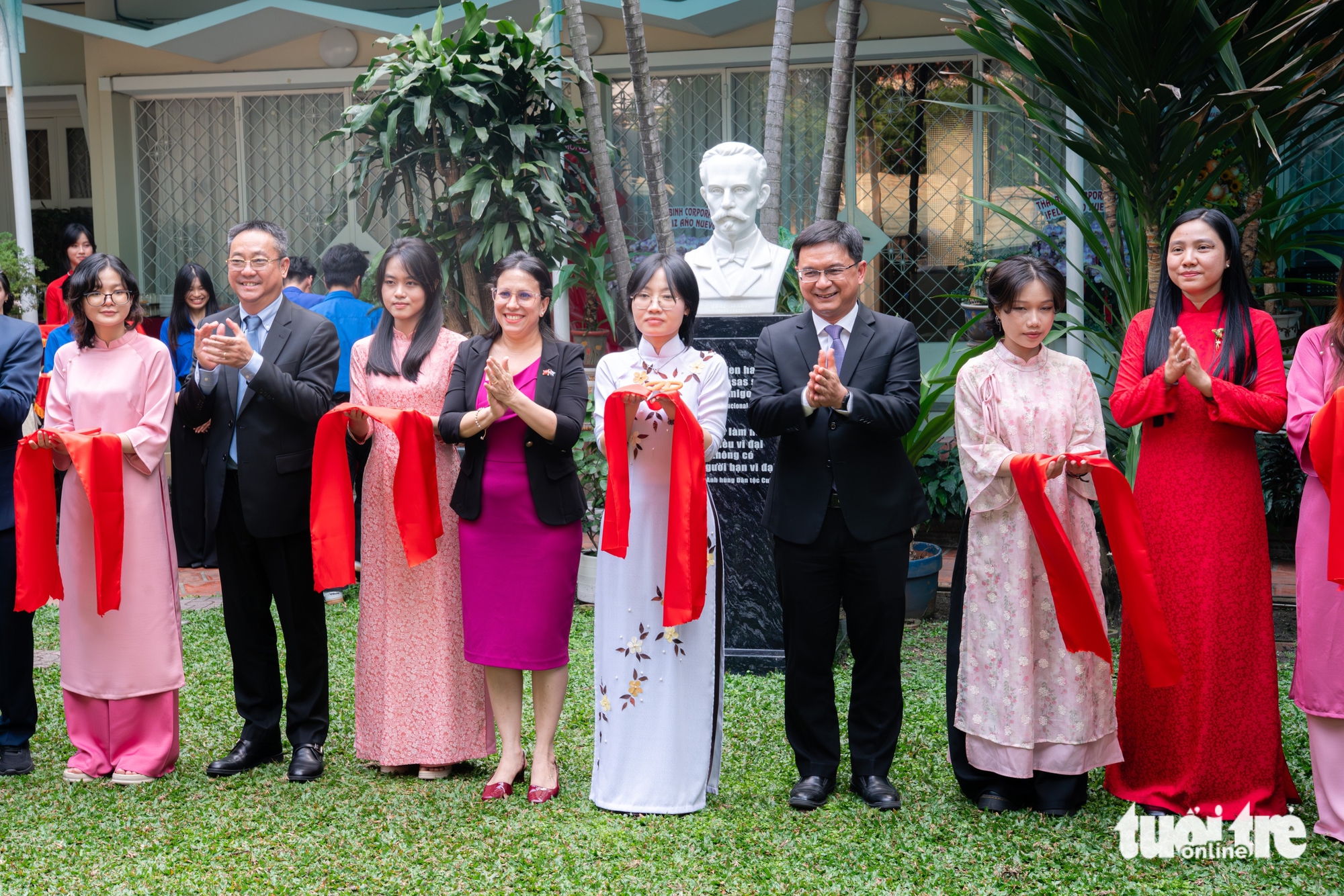 Khánh thành tượng Anh hùng dân tộc Cuba tại trung tâm TP.HCM