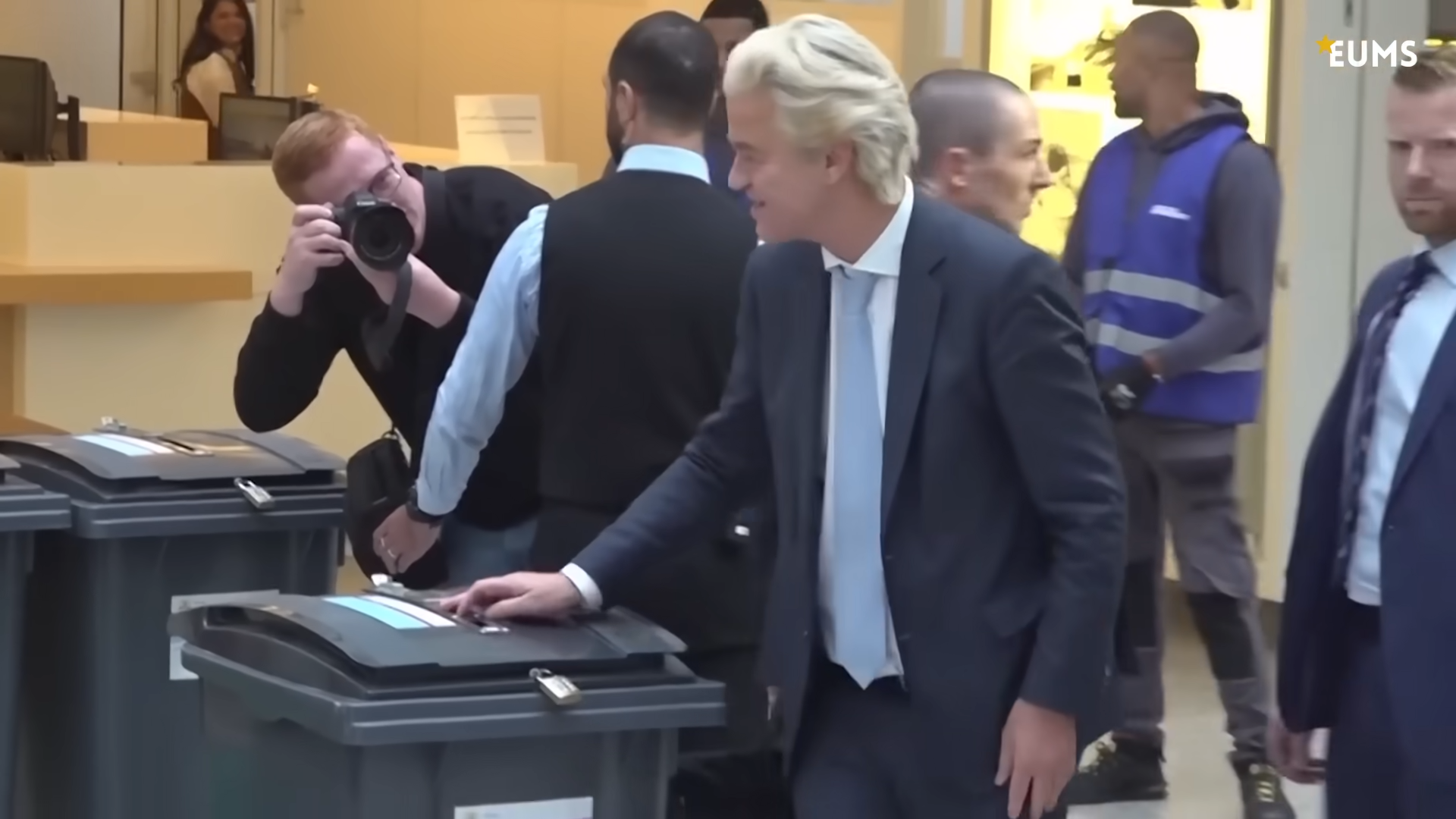 Dutch election shocker: Far-right drops, pro-EU party surges