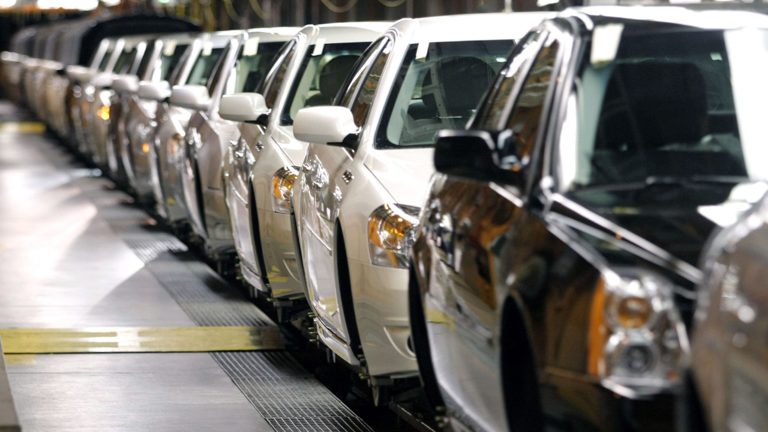 GM faces federal probe over V8 recall that made engine failures worse