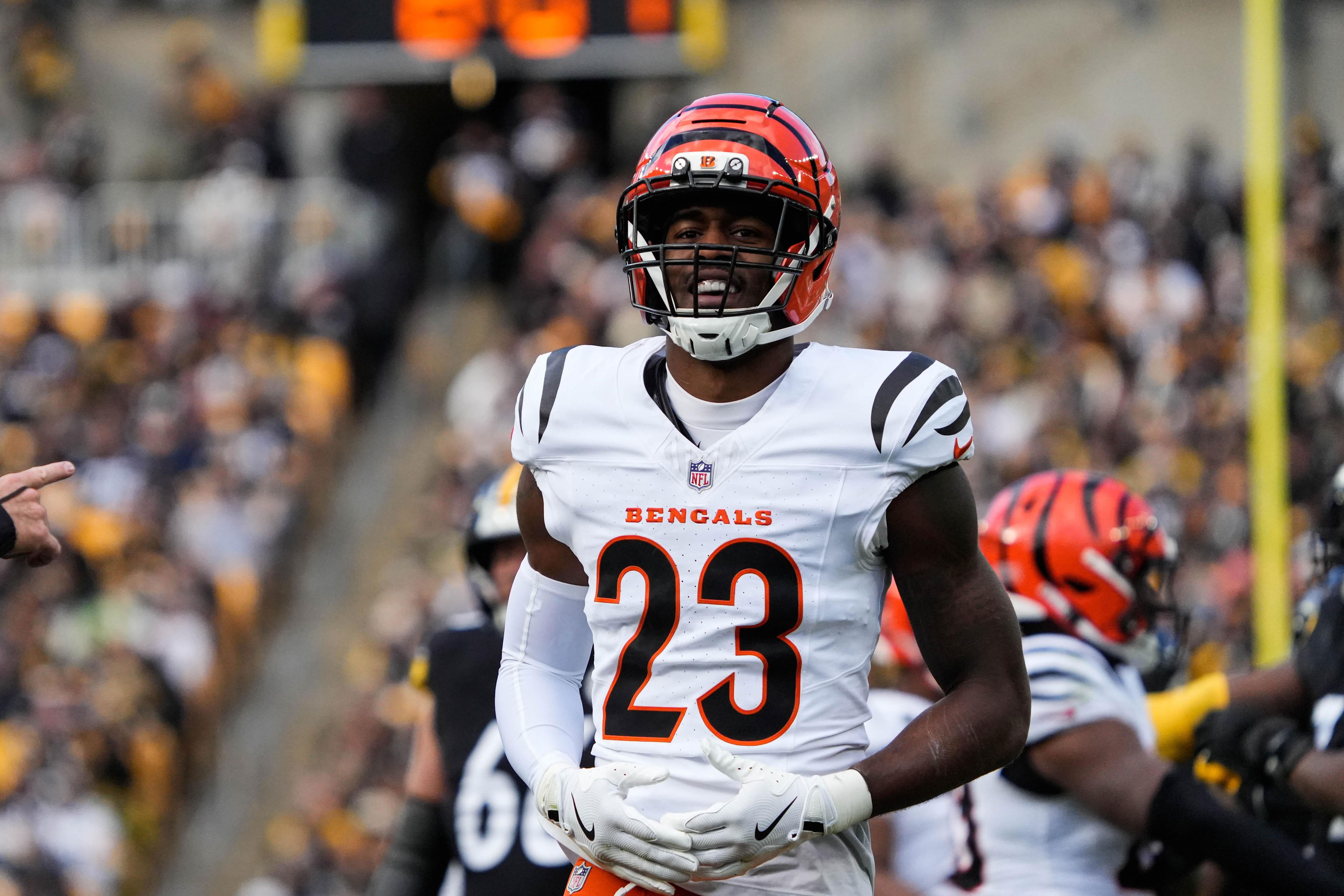 Dax Hill’s strong finish to 2025 season should keep Bengals from going ...