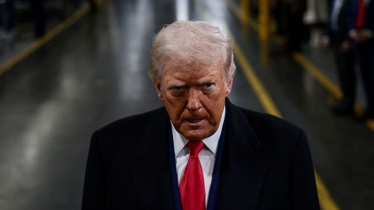 Amerikaner unzufrieden: Trump stürzt in neuer Umfrage ab