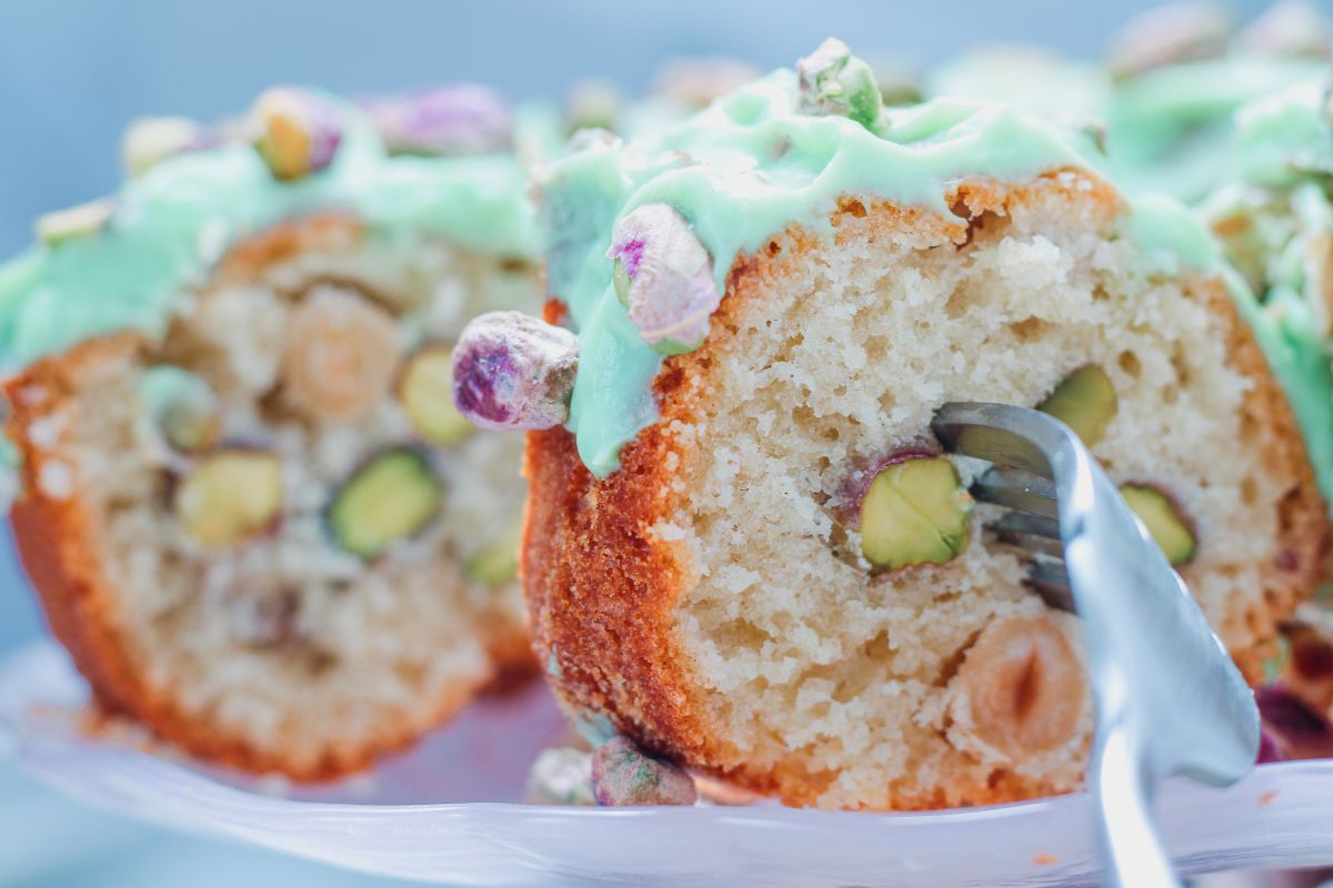 19 cake recipes that taste like the cakes you grew up with