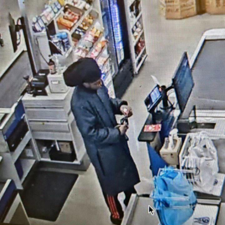 Police in Newport News looking to identify fraud suspect