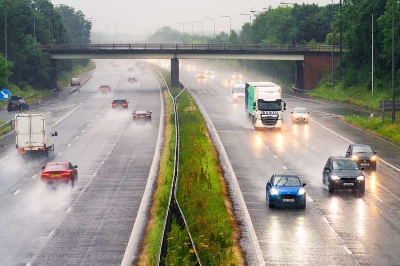 Driving instructor shares 3 essential rules to follow on roads during ...