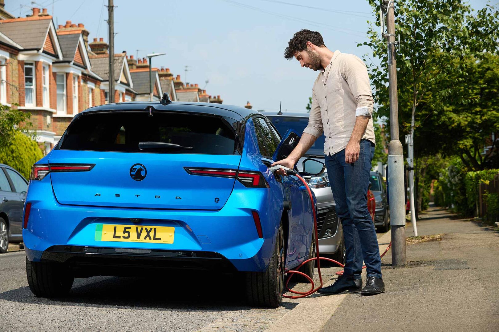 Motorists without driveways ‘locked out of affordable EVs’