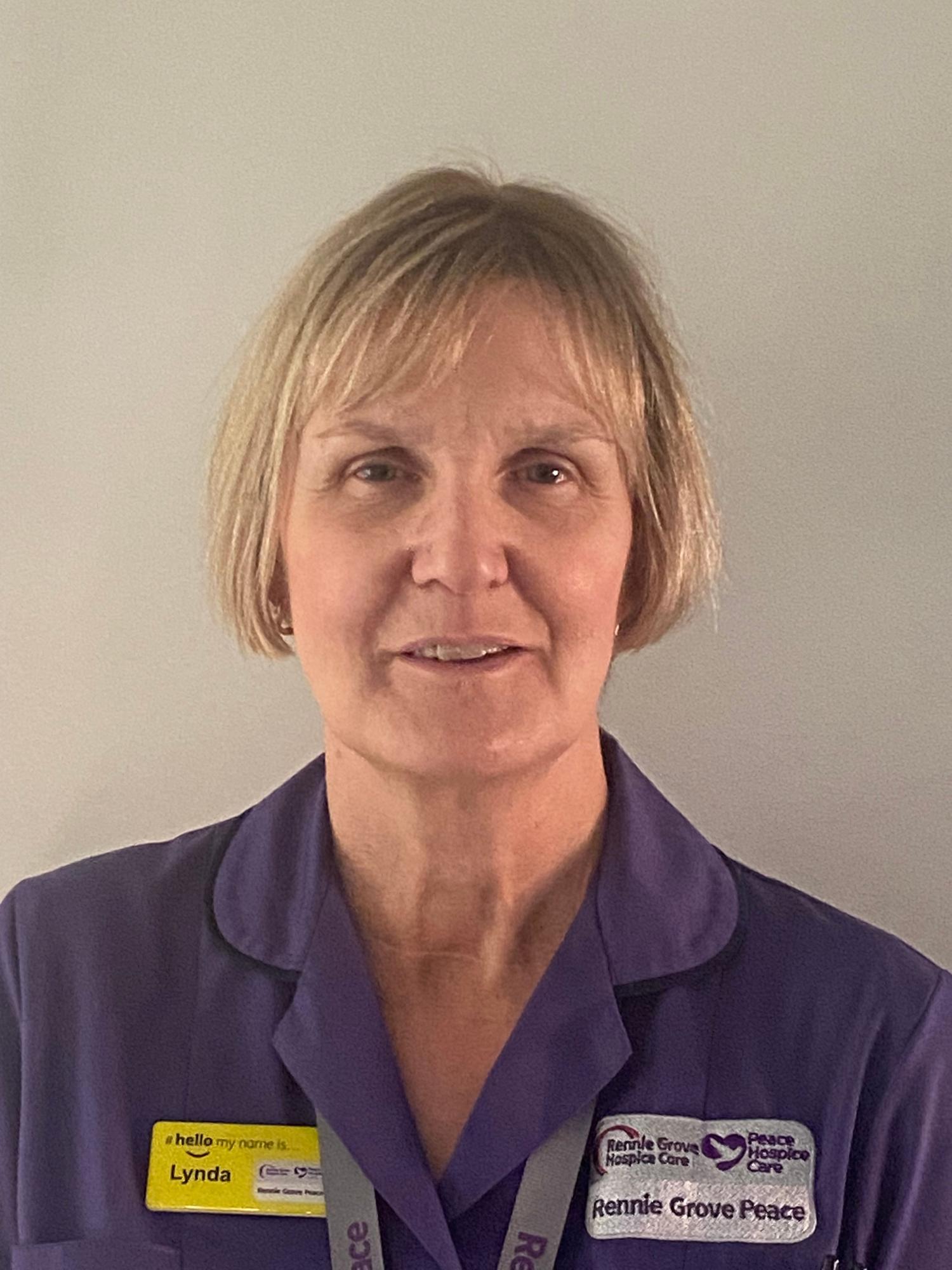 Miles of meaning: London Bridges Walk in aid of Rennie Grove Peace ...