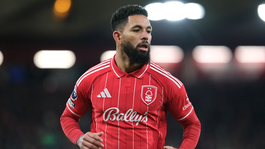 Two Chelsea transfer targets linked with Premier League rivals