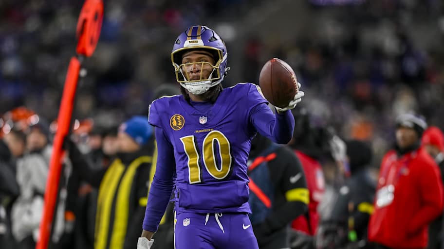 DeAndre Hopkins remains open to Ravens return