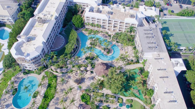 Fort Lauderdale's 5 best beach resorts with rave reviews