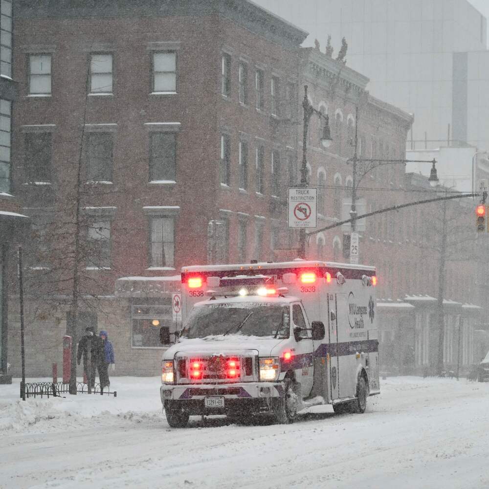 Temperaturen bis minus 45 Grad: Wintereinbruch in den USA fordert ...