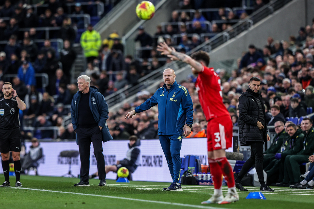 Sean Dyche calls for Premier League to throw in the towel