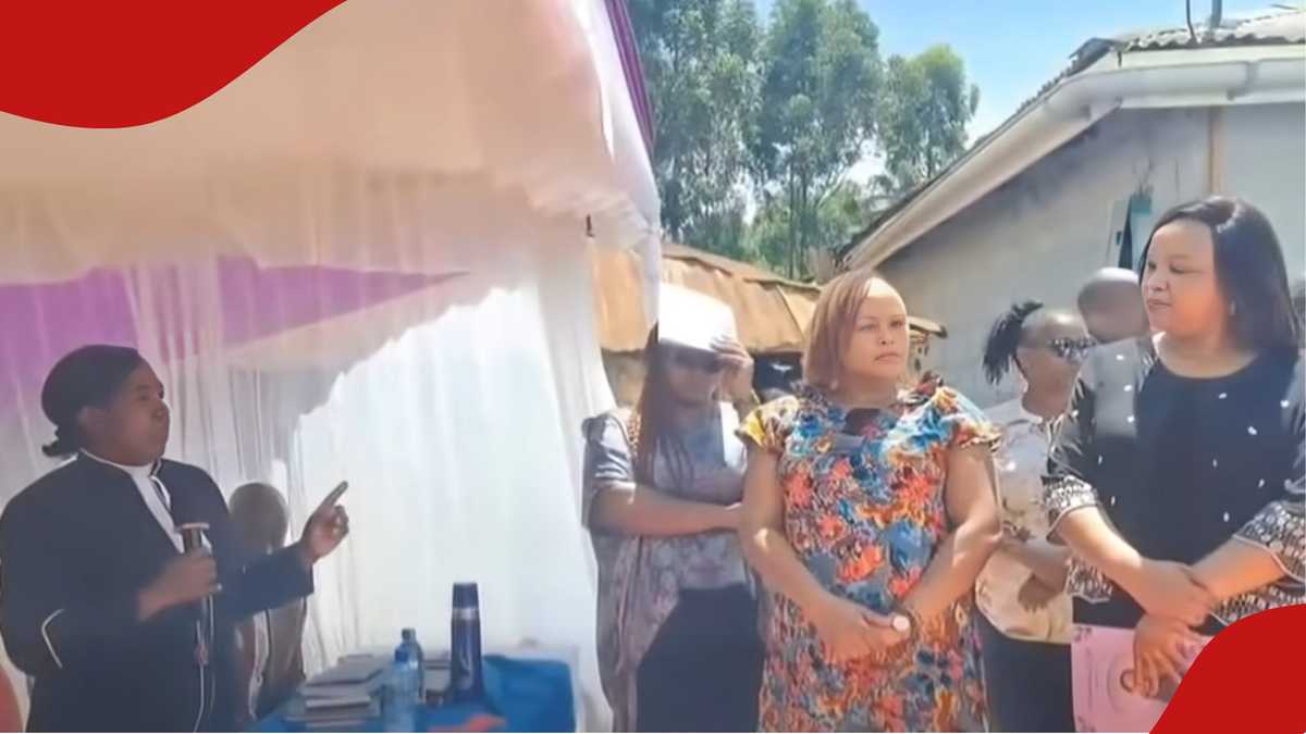 Drama at burial as pastor lectures workmates of deceased, stops them ...