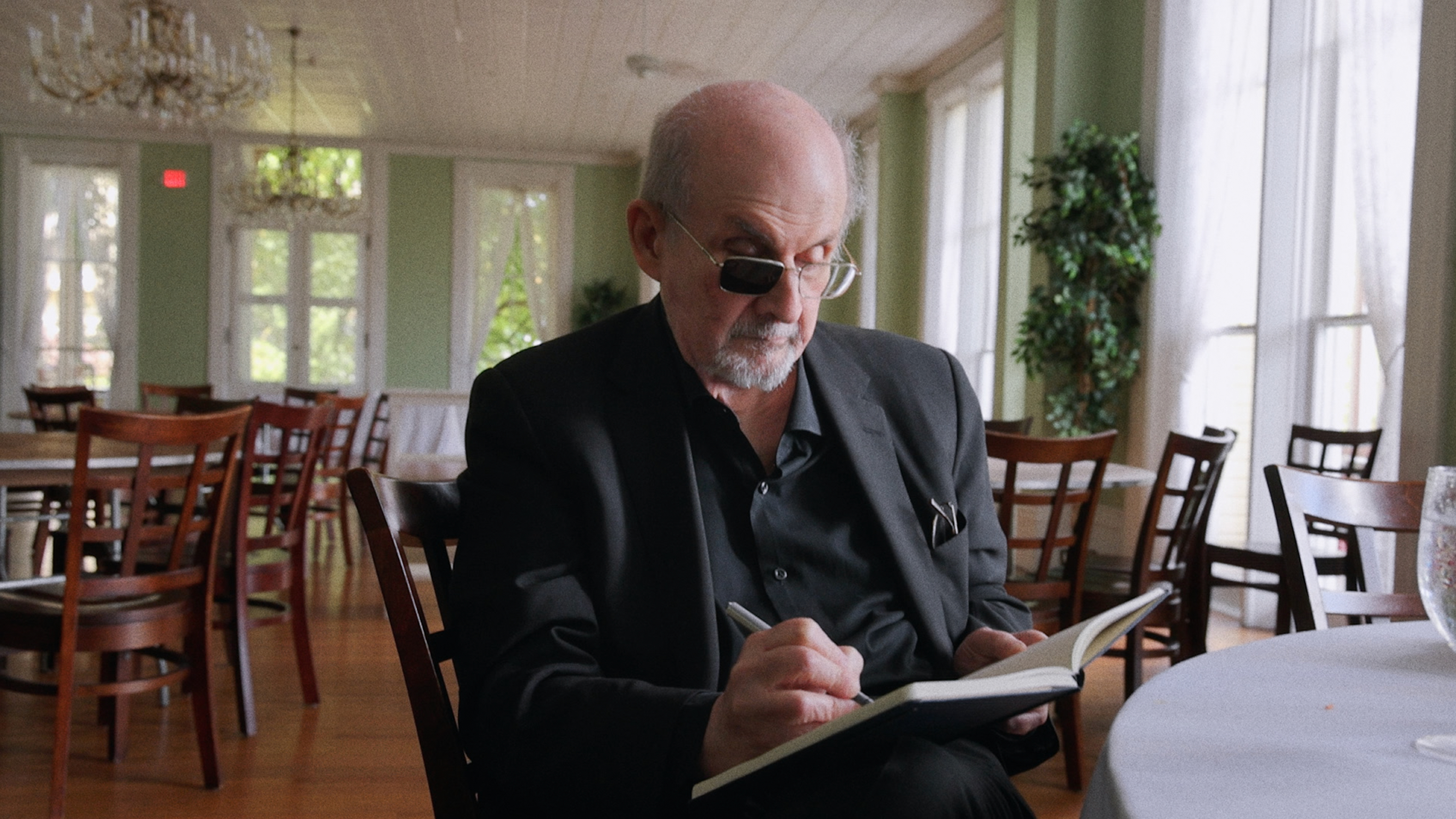 Harrowing Salman Rushdie doc 'Knife' leaves Sundance gasping
