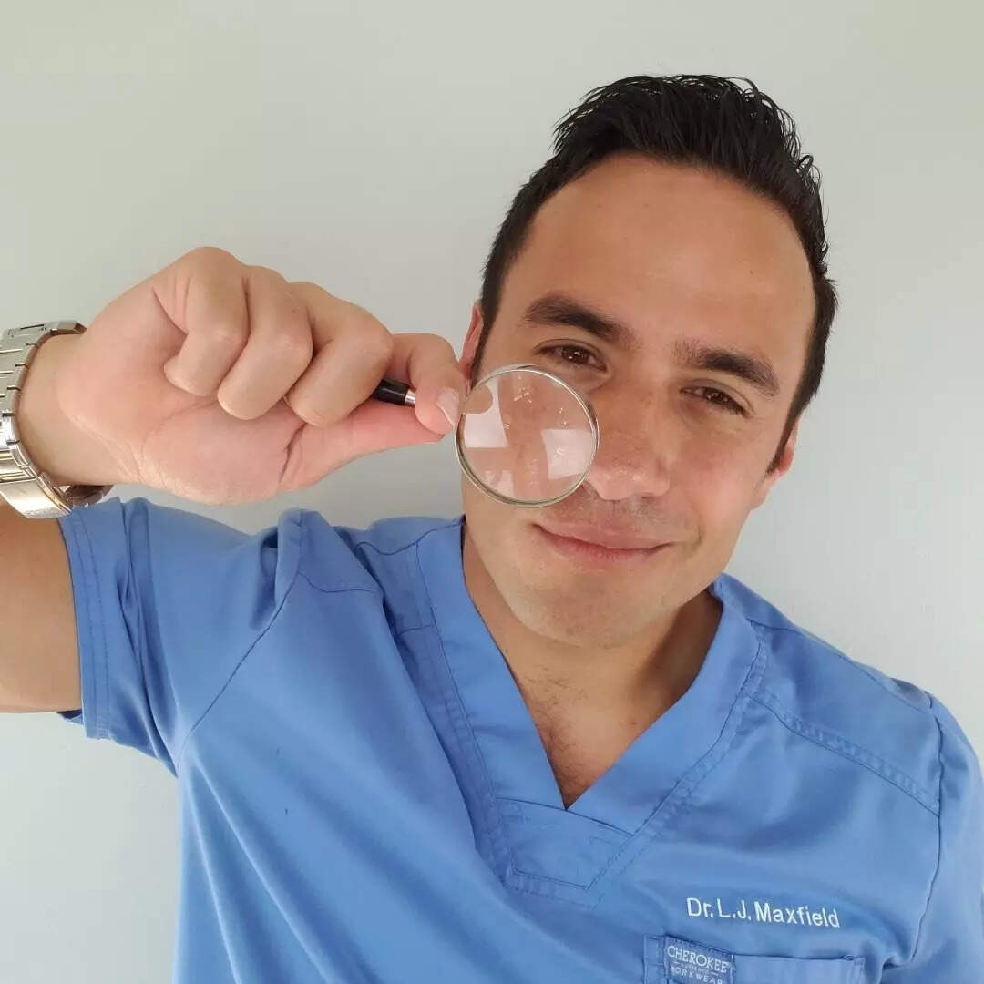 Real reason why your skin gets oily and what dermatologist Luxe ...