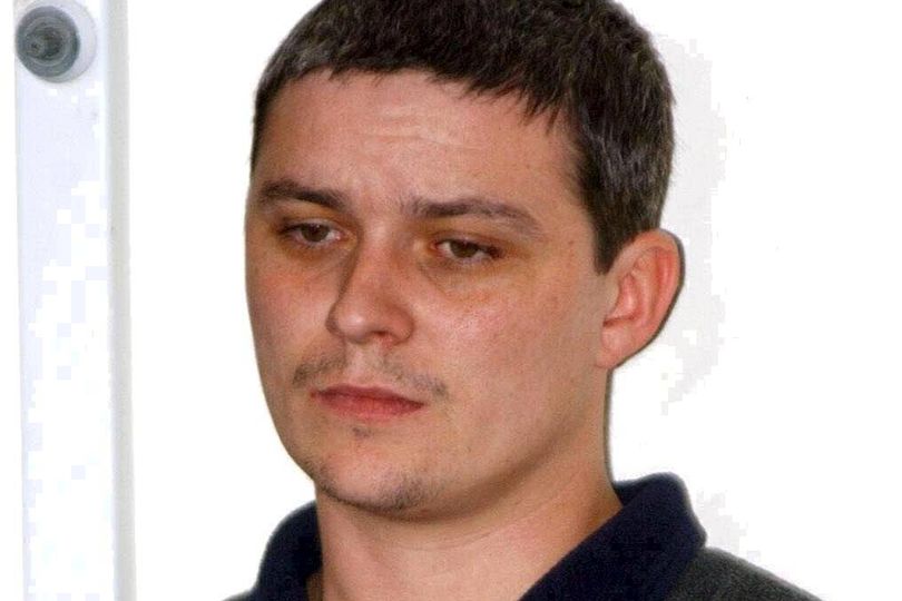 Child killer Ian Huntley 'distressed' as Xbox taken away in North East ...