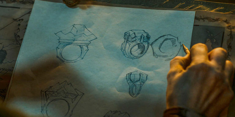 The 2 reasons Gandalf took so long to realize Bilbo had the One Ring in ...