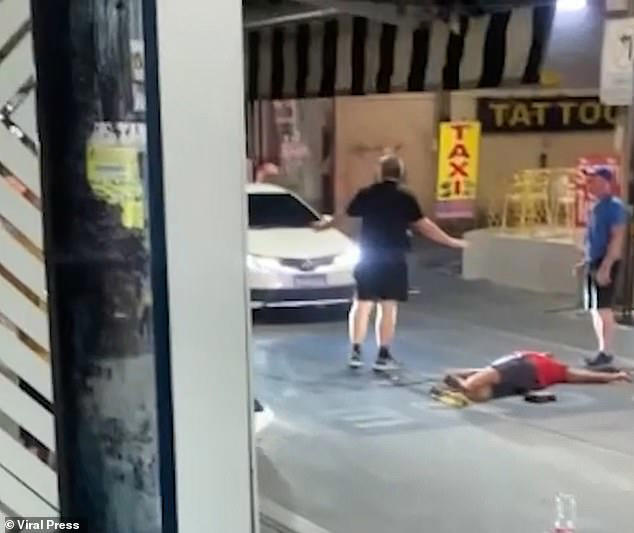 Brits brawl with US and Australian tourists in Thai street fight ...