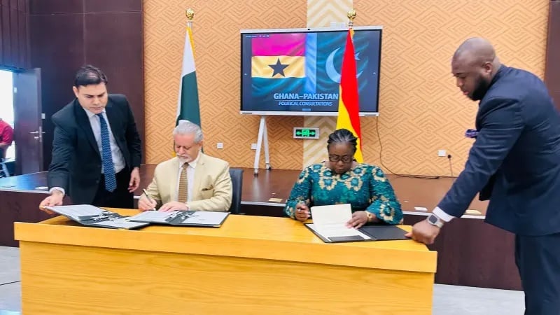 Pakistan, Ghana hold first bilateral talks, sign MoUsPublished on ...