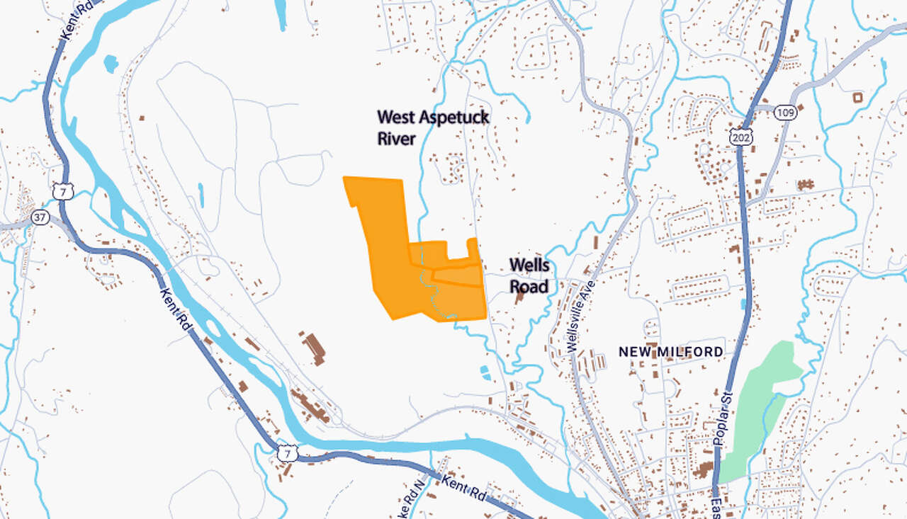 Utility says it will 'pause' New Milford battery farm request with CT ...