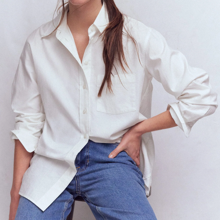 Emma Willis proves even laid-back jeans and jumper outfits can be ...