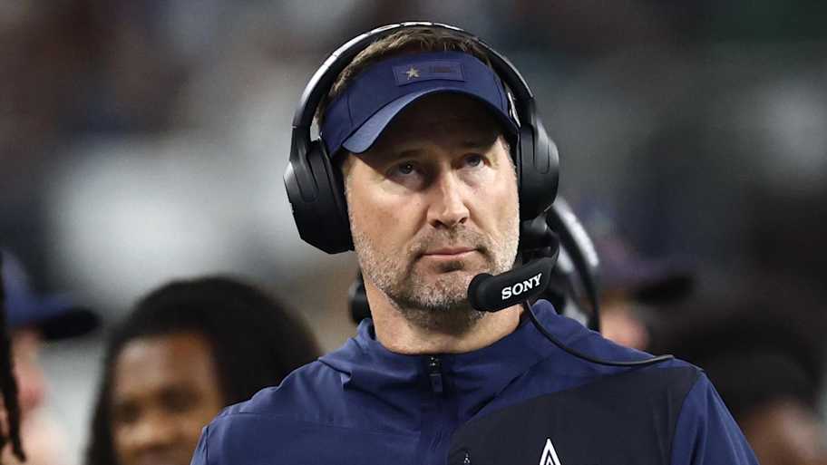 Dallas Cowboys make key decision on 3 defensive assistant coaches