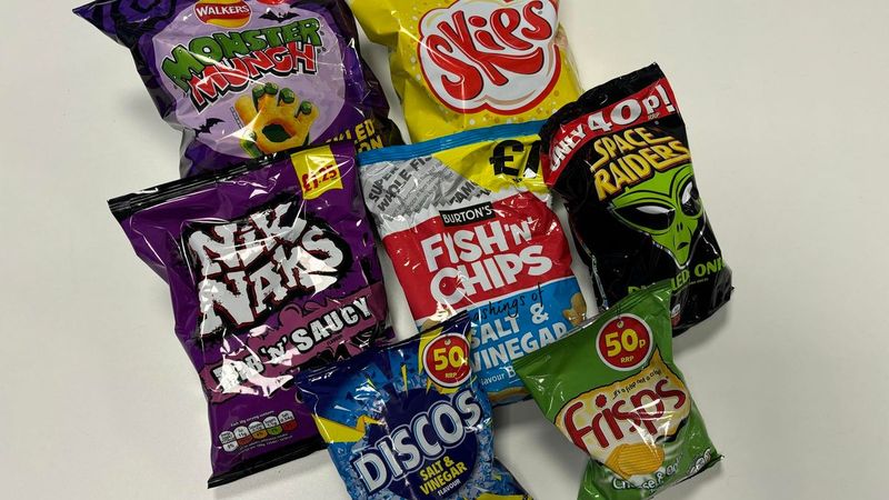 What British kids spent pocket money on in corner shops during the 90s