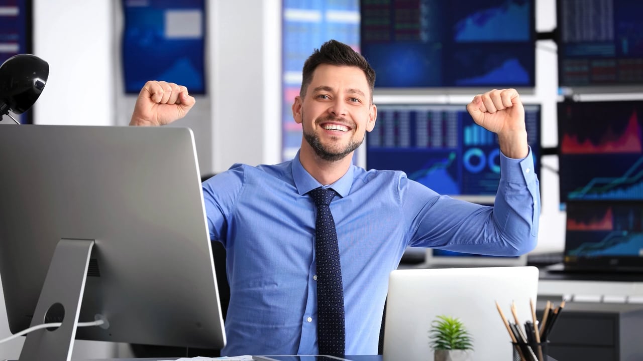 Simple investment strategy could save you $133,000 over 20 years