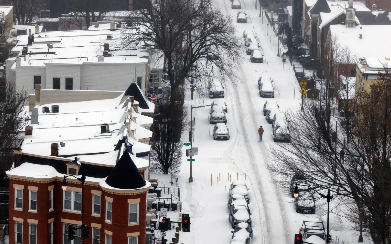 US monster storm kills at least 30
