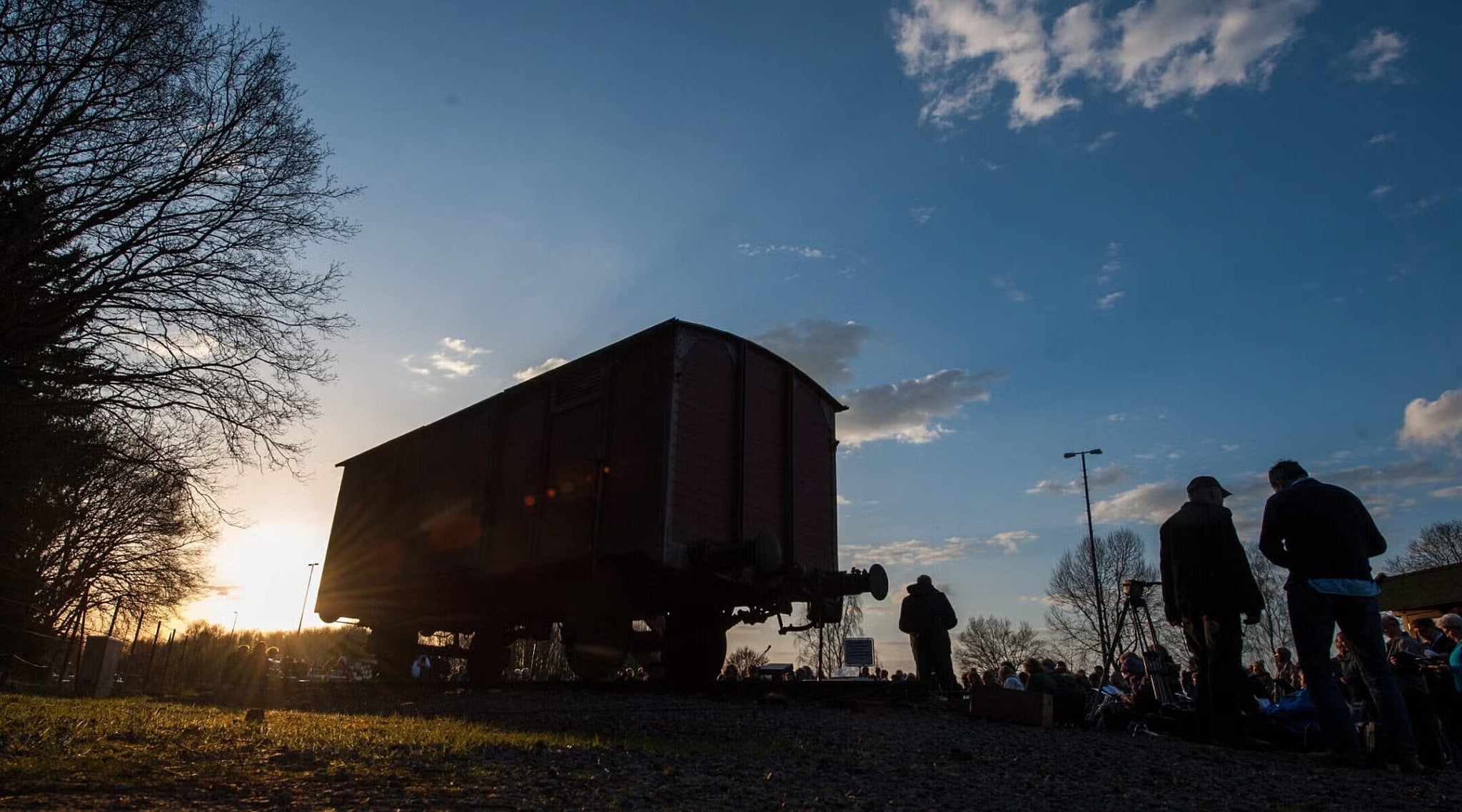 German trains brought Jews to their death at Bergen-Belsen. They can’t ...