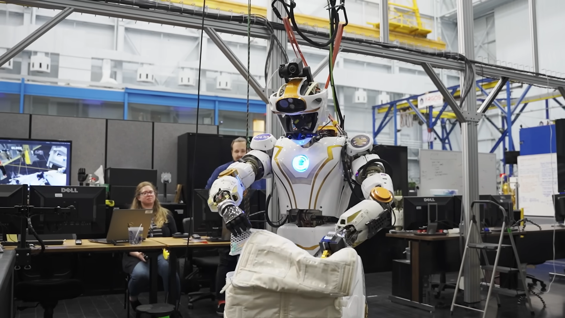 When machines start moving like muscles