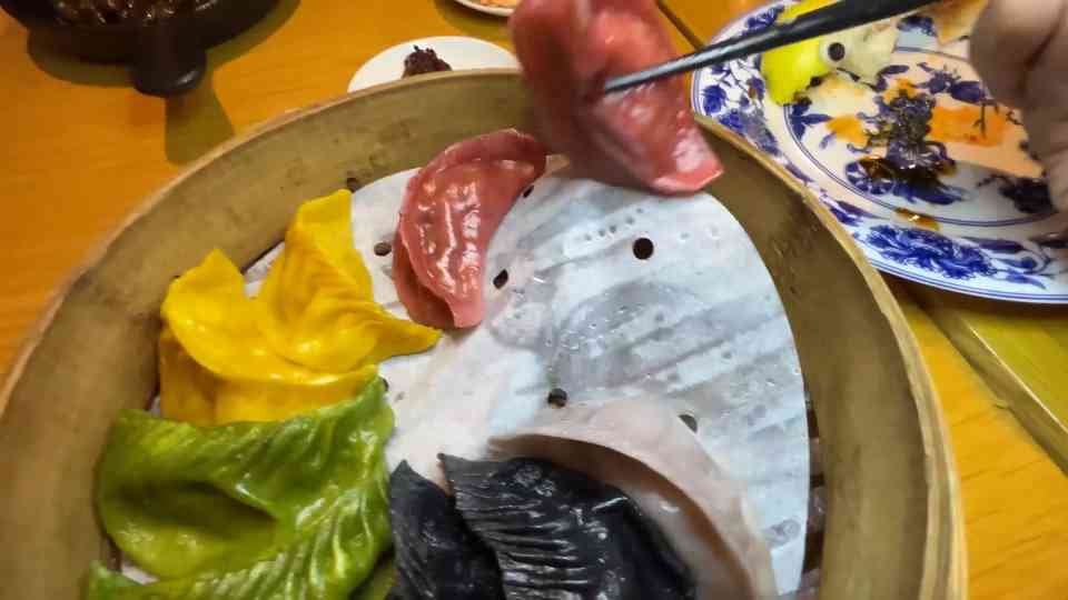 How lobster dim sum is served without limits in Dubai