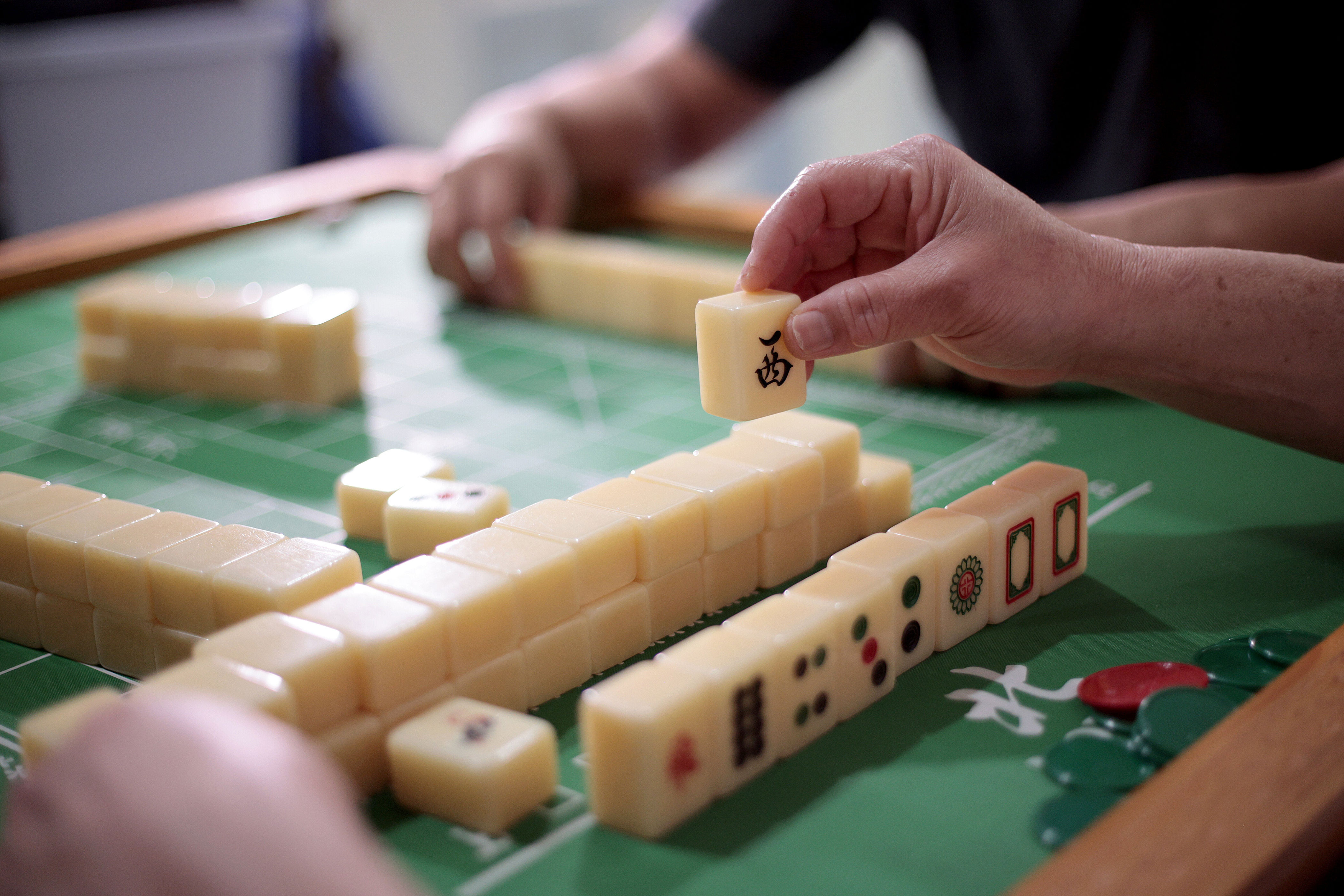 I’ve played mahjong my whole life — and these 4 sets are perfect for ...