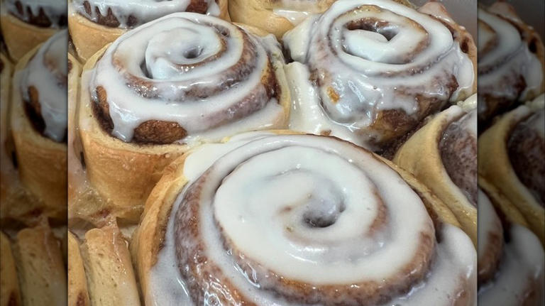 The hands down best cinnamon rolls in your state
