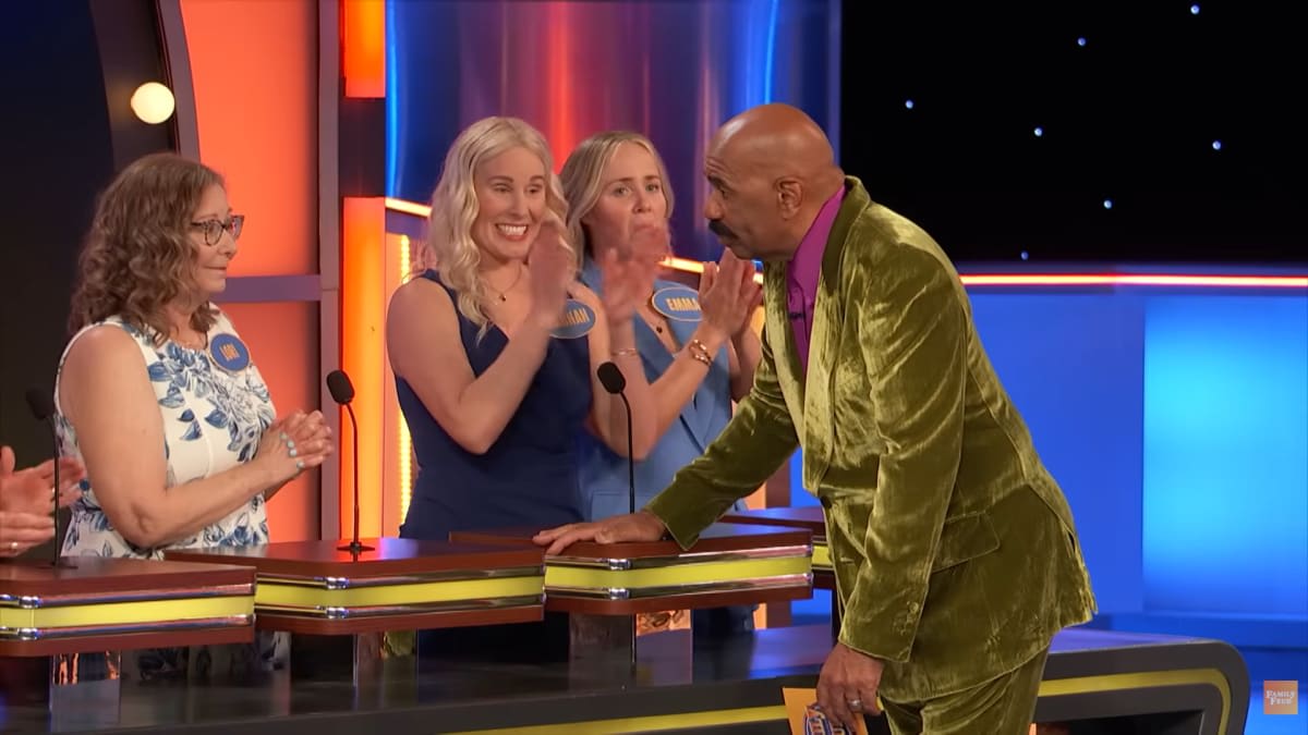 'Family Feud' host Steve Harvey doubts his own knowledge after hearing ...