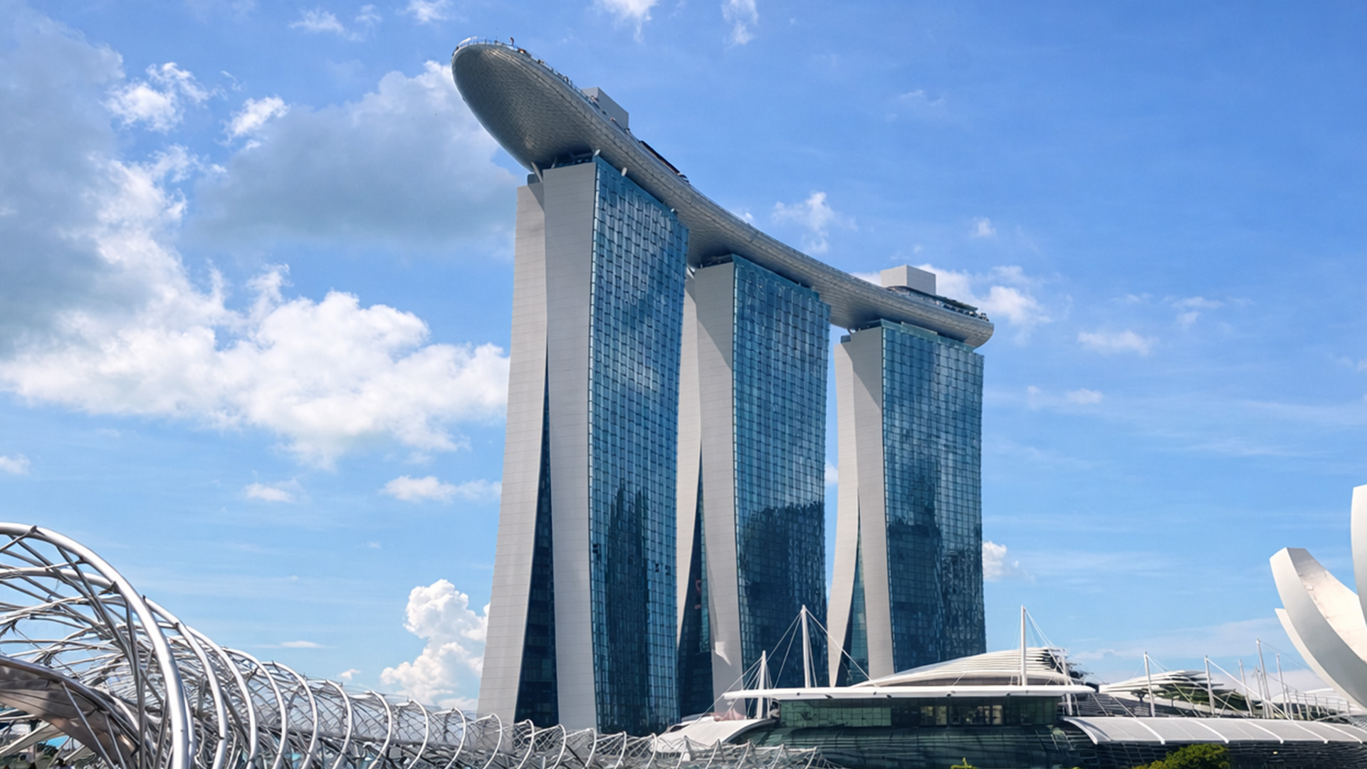 The hotel with a boat on top