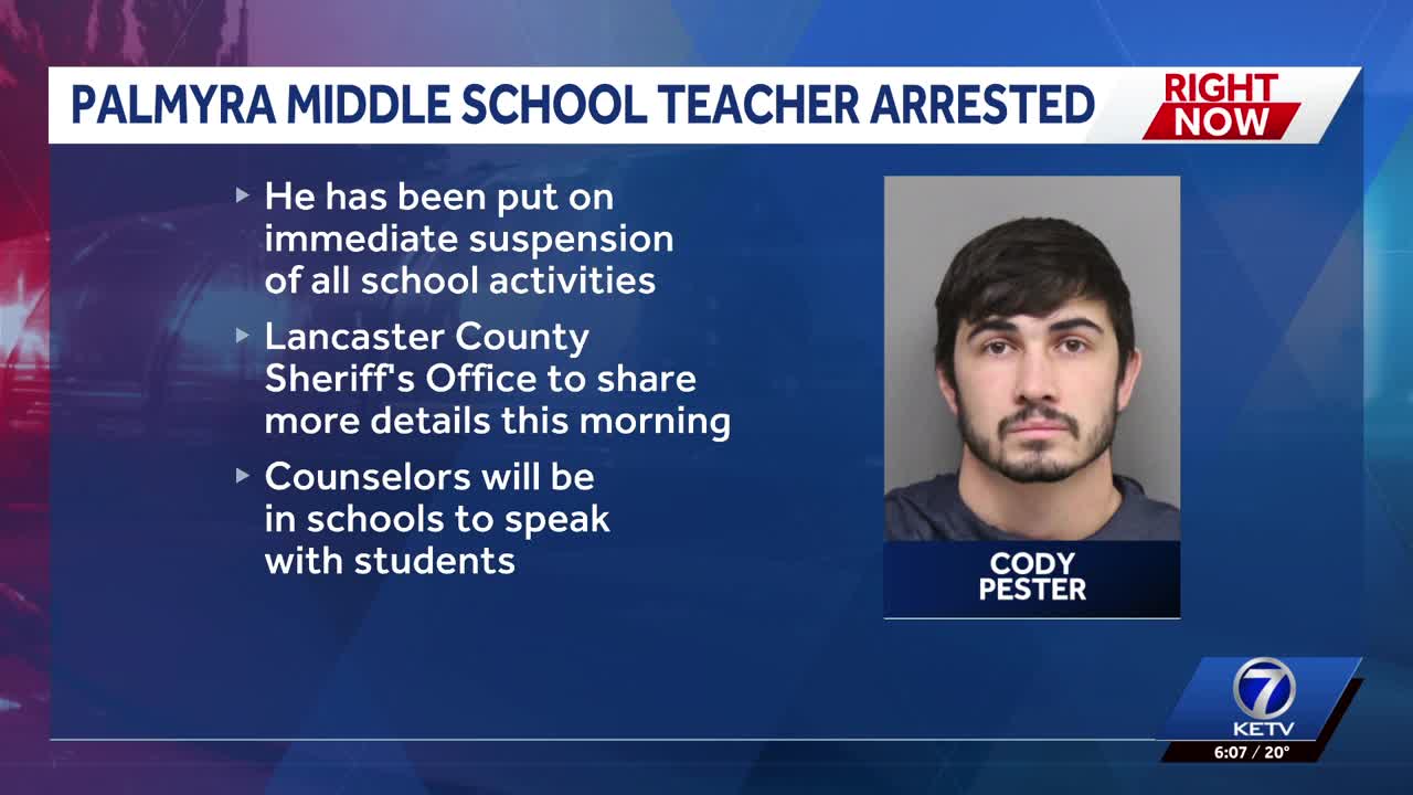 Palmyra teacher accused of inappropriate relationship with former student