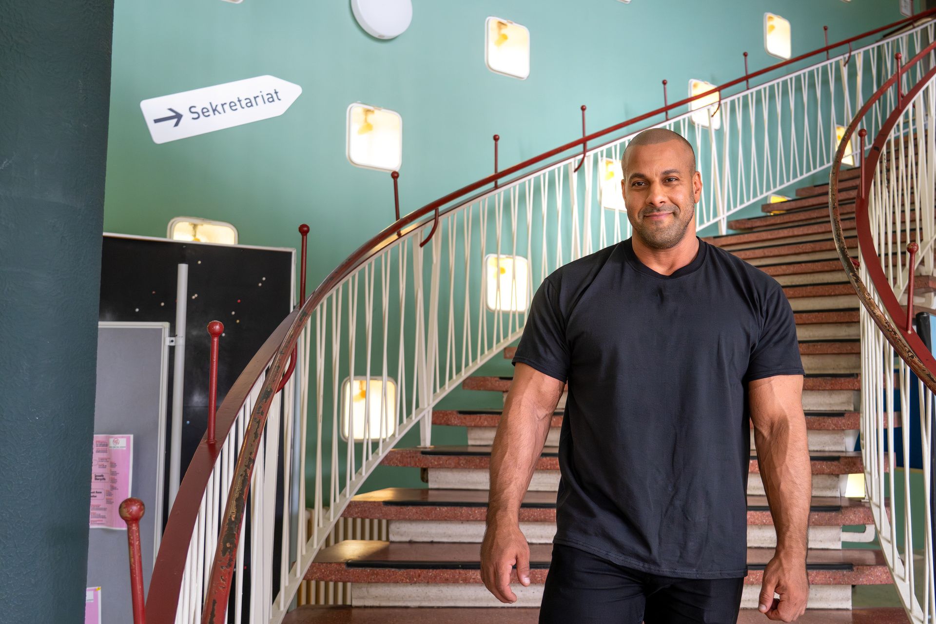 "Er respektiert uns": ZDF-Doku zeigt, wie Lehrer "Herr Reff" mit TikTok ...