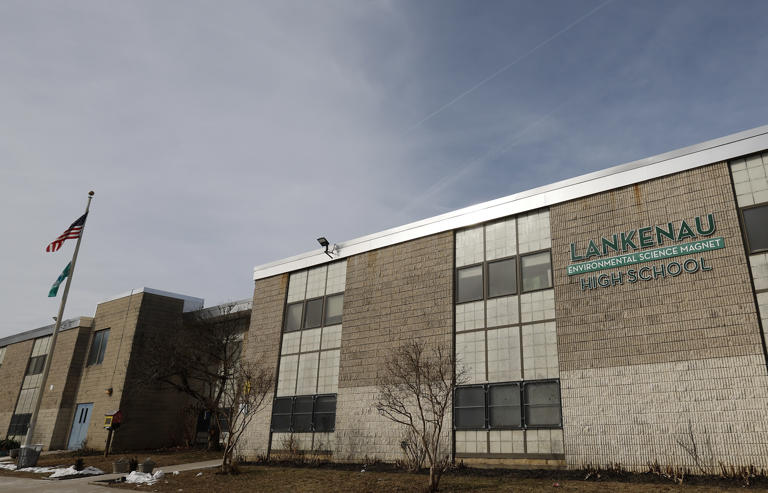 Philly’s building plan would close this high-performing magnet ...