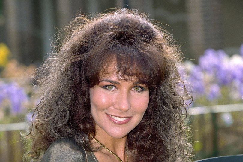 Page 3 icon Linda Lusardi comes out of retirement to do sports draw as ...