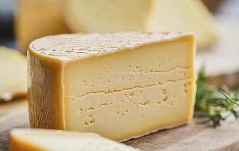 7 healthier cheeses to eat if you're watching your blood pressure