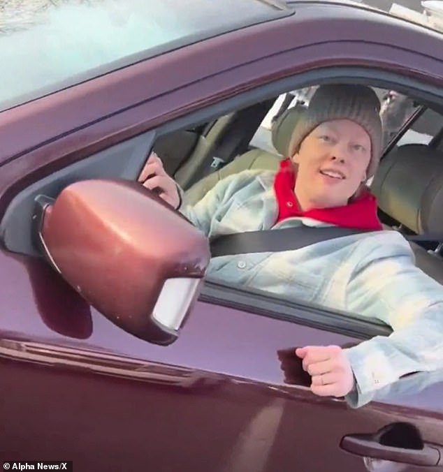 US military 'war room' jet spotted leaving Washington DC as unrest ...