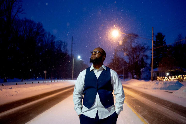 Flint councilman gets court permission to move, says he’ll run for ...